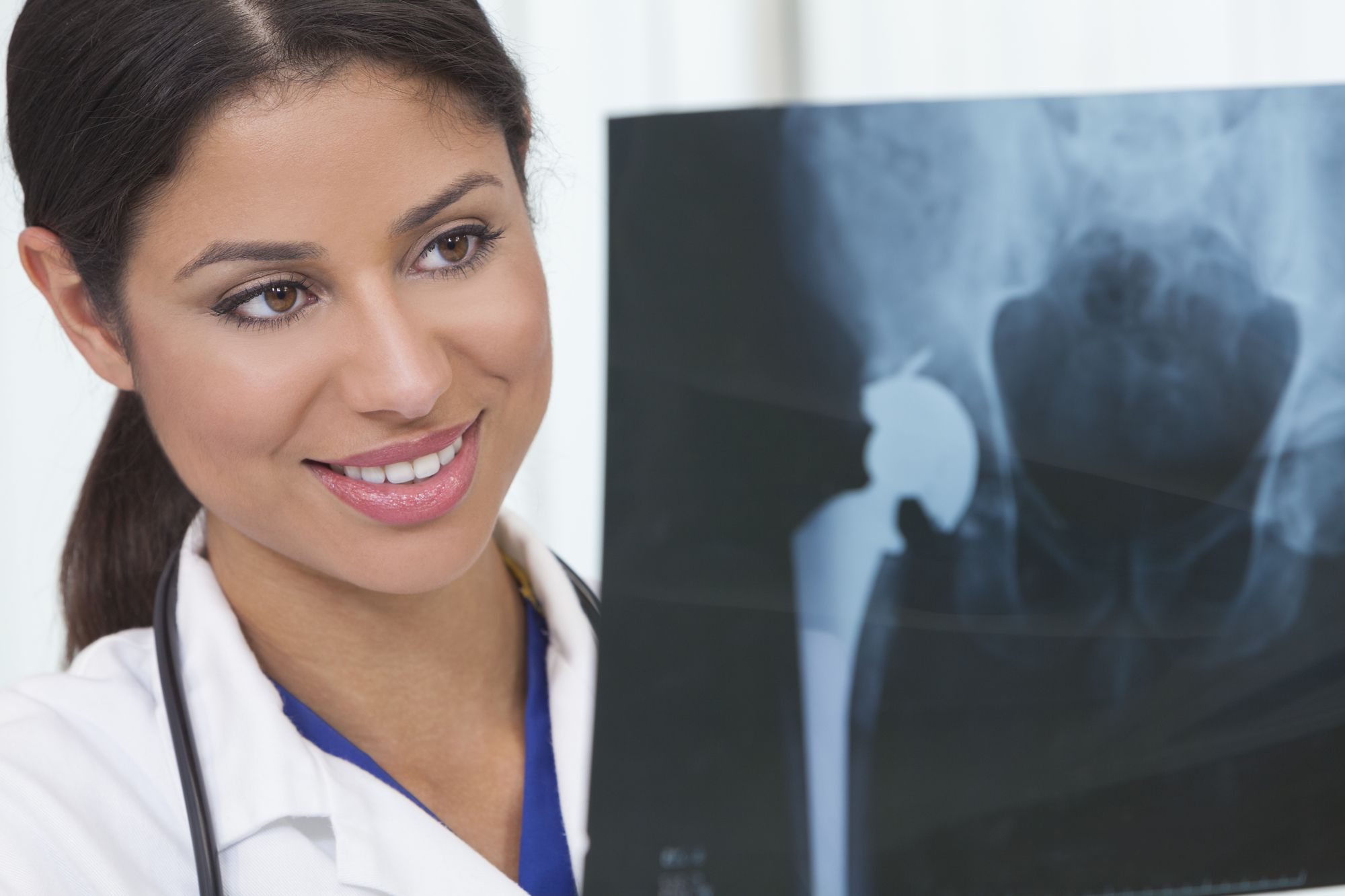 Stryker Hip Replacement Recall Follows Reports of Failures