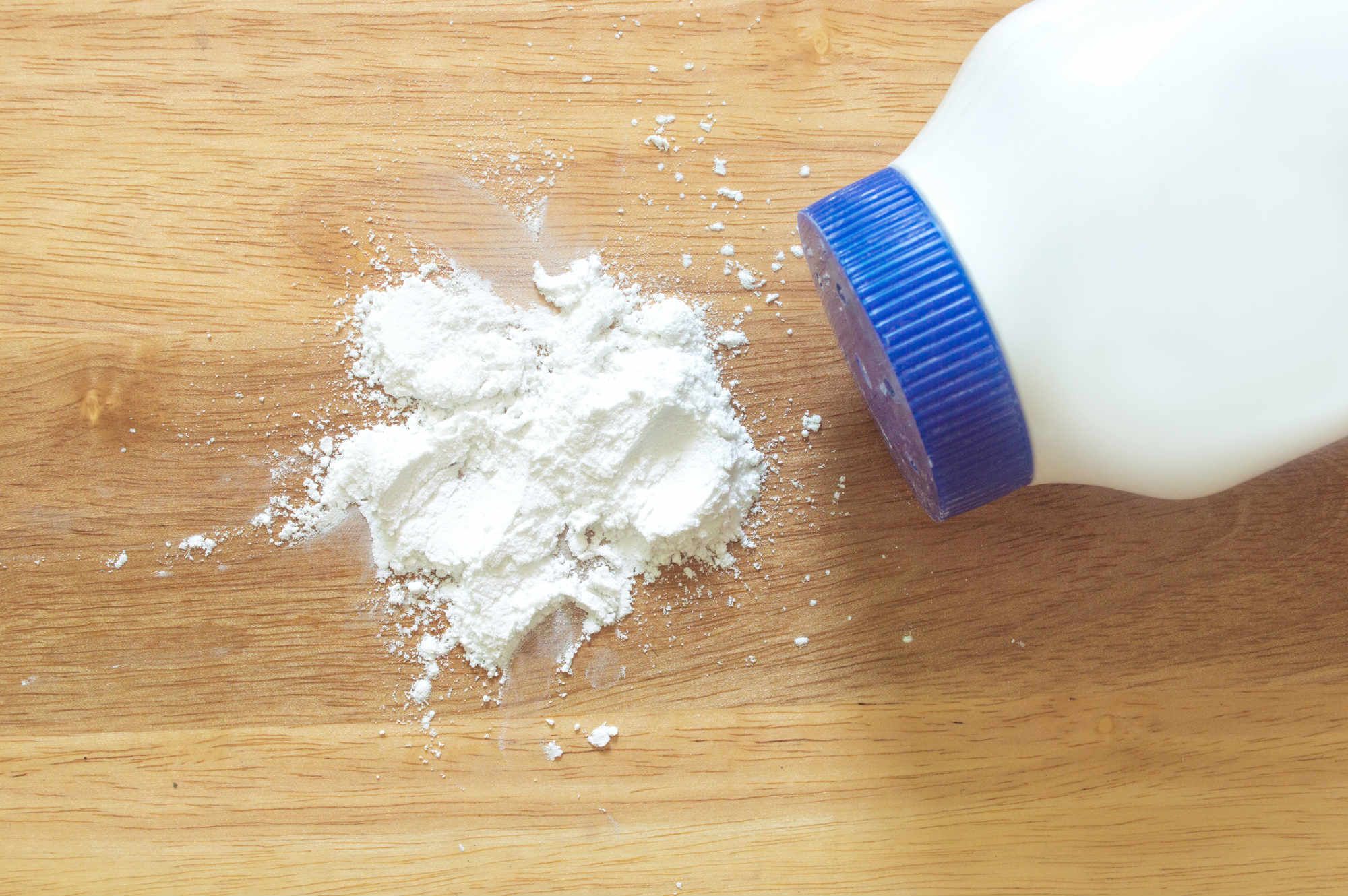 Woman Alleges Asbestos Contamination Led to Talc Mesothelioma