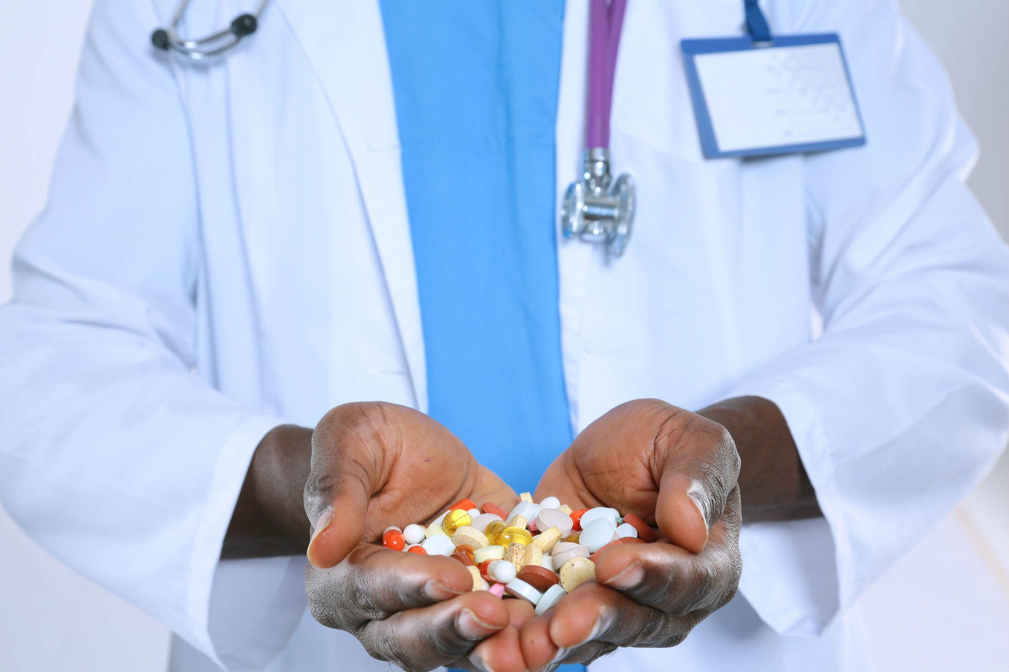 Patients Say Atripla HIV Drug Causes Kidney and Bone Damage