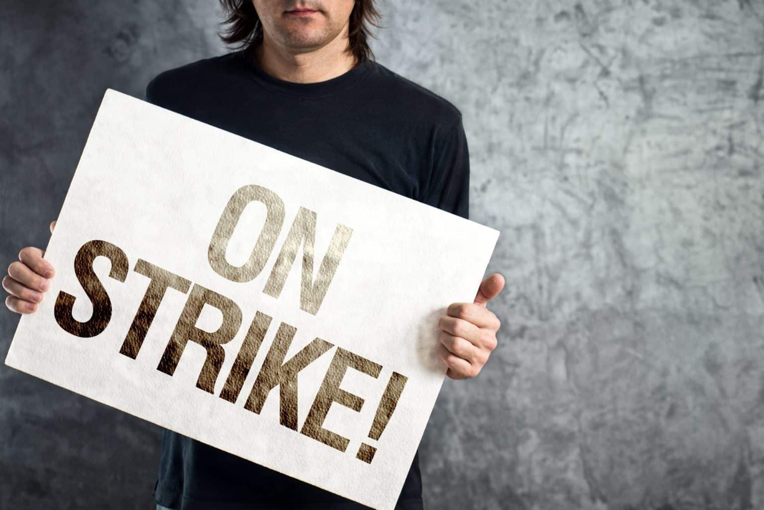 Alaska Medical Center Urges Employees Not to Strike During Coronavirus