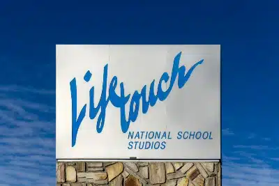 Lifetouch Class Action Lawsuit Says Spring Picture Days Should Be Optional
