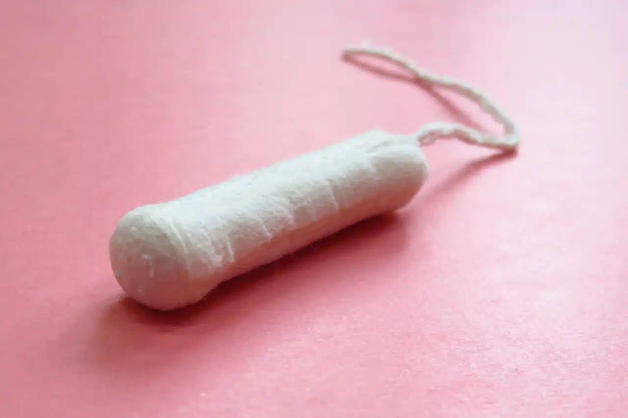 These organic tampons can unravel inside your body, a class action ...