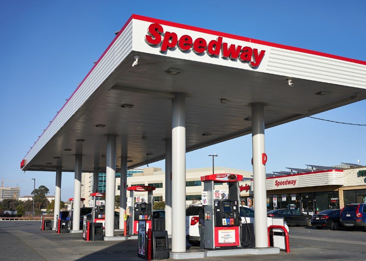 Speedway Will Face a Class of Female Employees in Gender Pay Gap ...