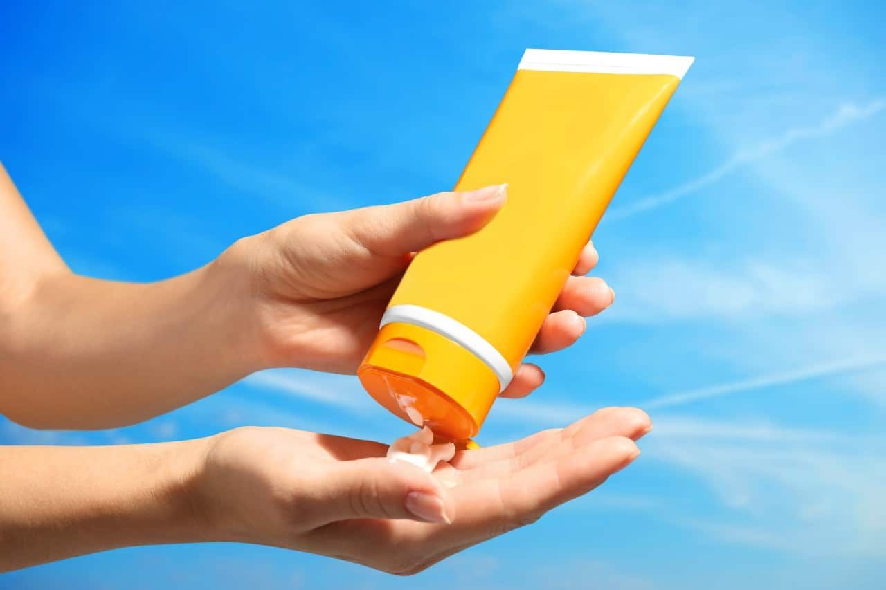 According to Class Action Lawsuits, These Are the Worst Sunscreen ...