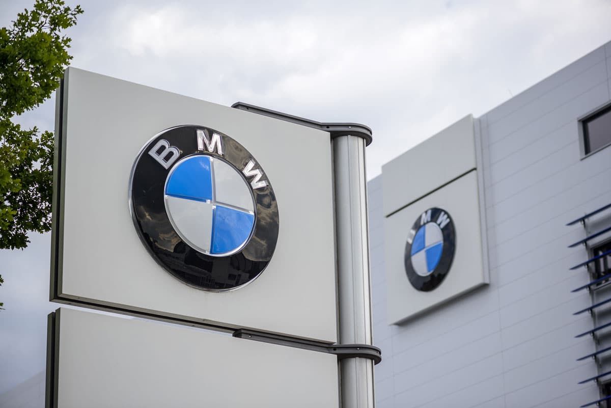 BMW, Porsche class actions claim 3G termination disables telematic features