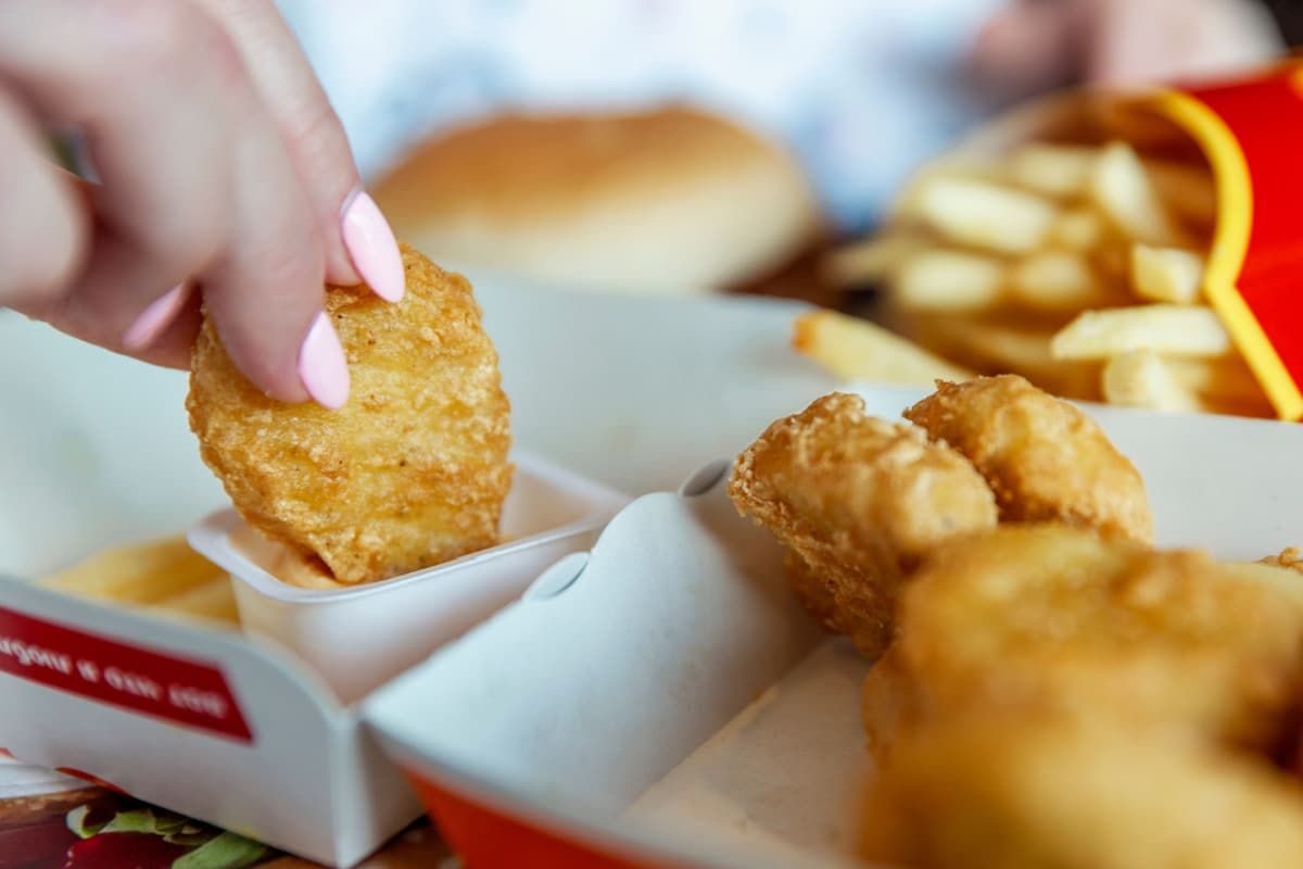 McDonald's to pay $800,000 in McNugget burn lawsuit