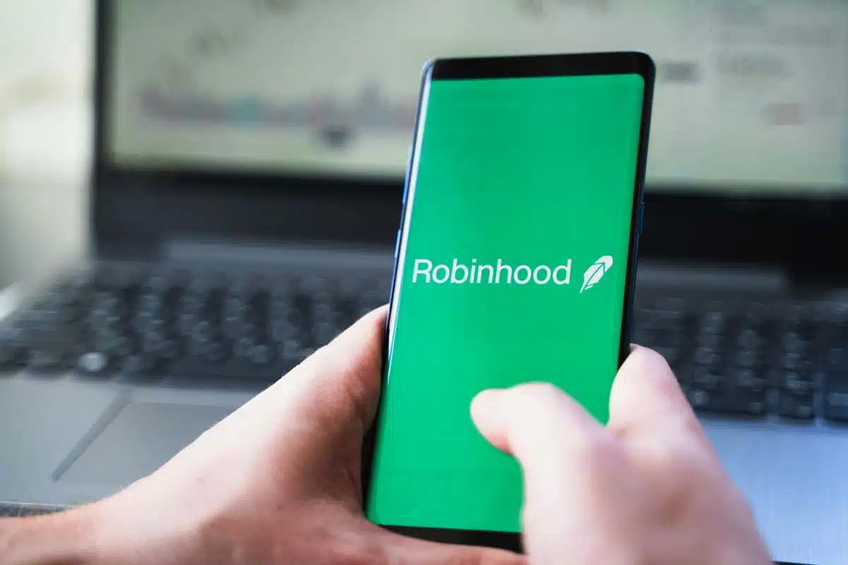 Robinhood referral text messages $9M class action settlement