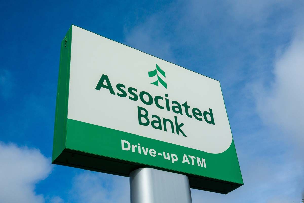 Associated Bank renews partnership with Green Bay Packers amid TCA NSF ...