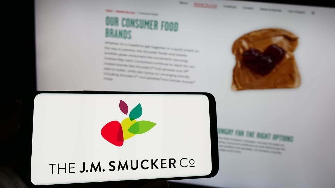 Smucker’s class action alleges ‘Natural’ fruit spreads contain ...