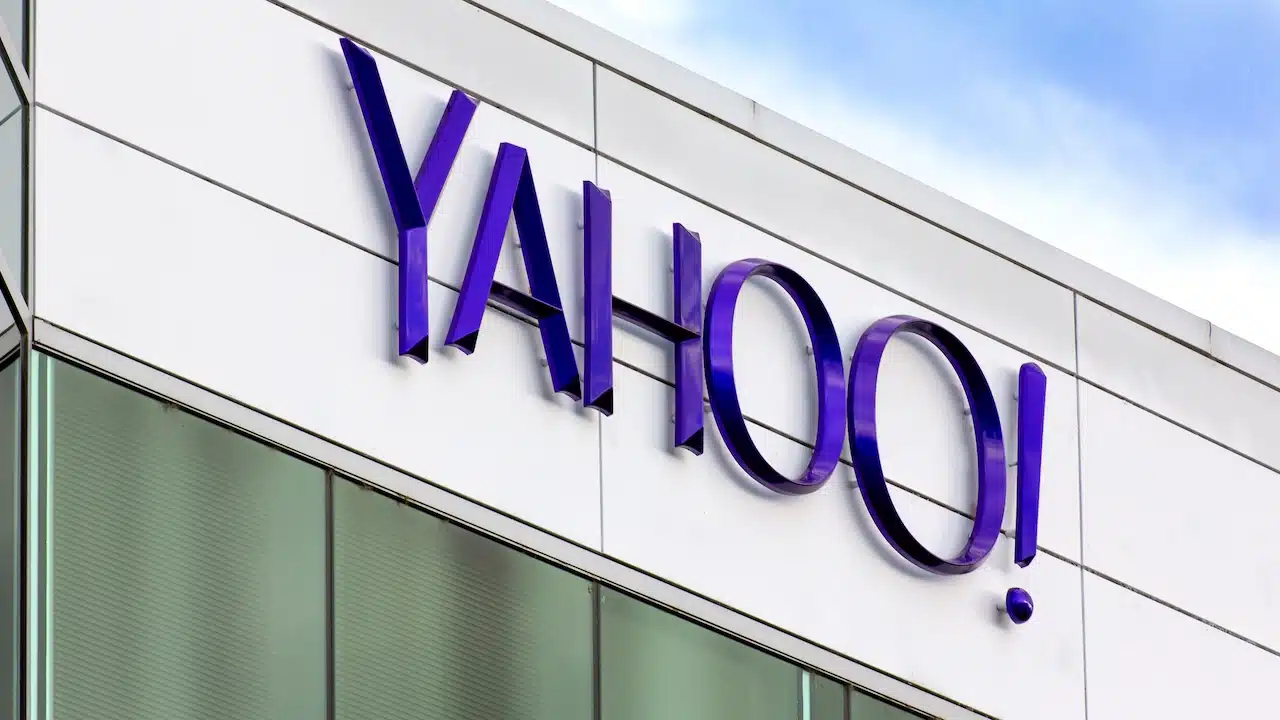 Class action accuses Yahoo of secretly tracking millions through email-based IDs